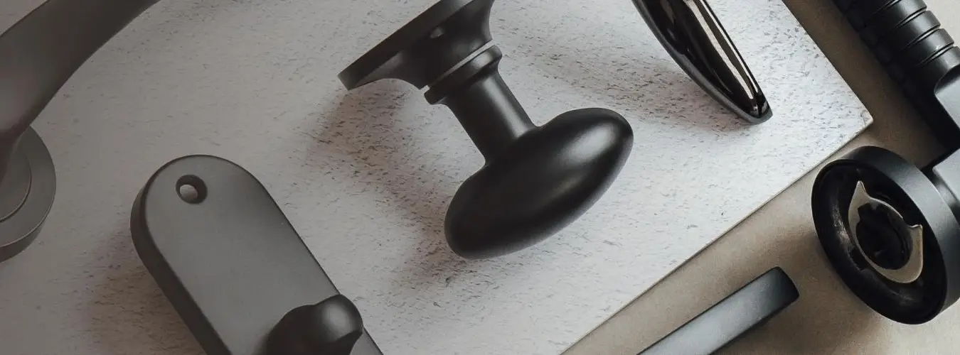 Types of door handles explained [2022 Update]